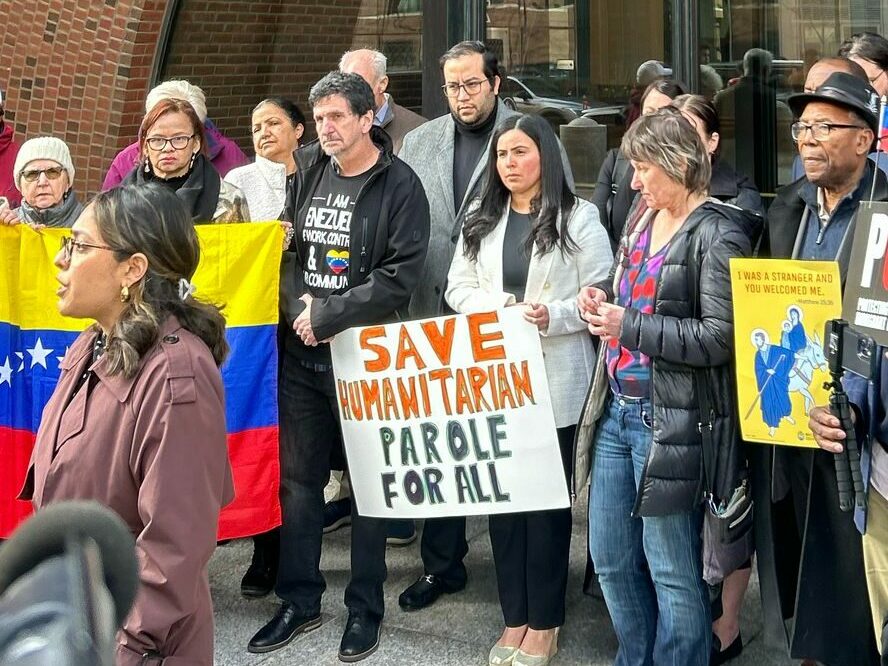 USCIS Resumes U4U Application Processing in 2025 After Court Order